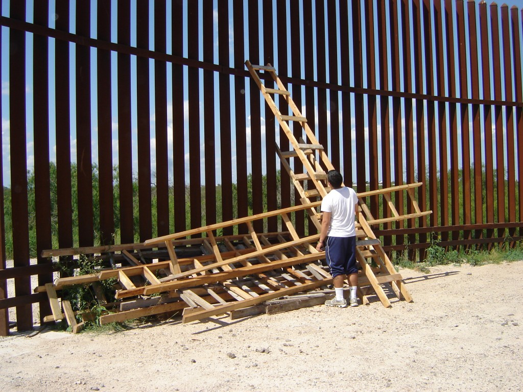 Workers' Voices - Women on the Border